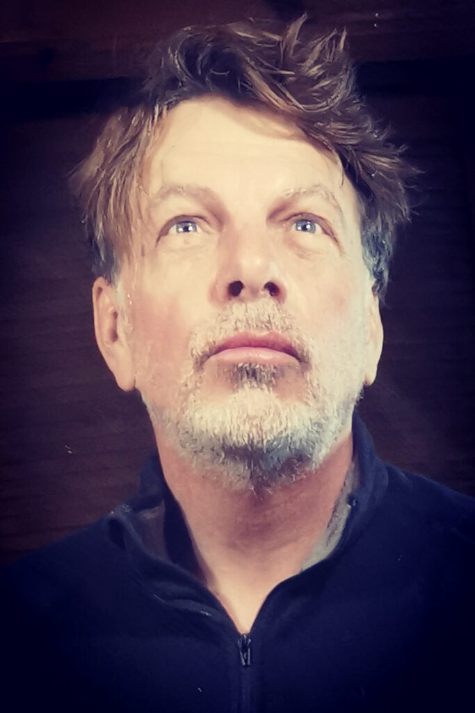 BEGUE Laurent (Jeunesse) – Livre en fête à Champcevinel